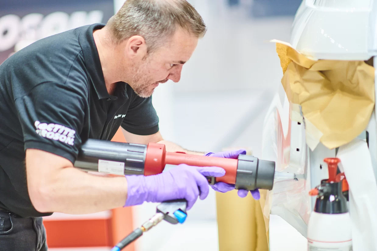 Reach Garages, Bodyshops & Detailers